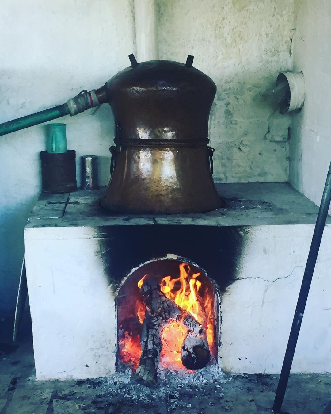 Cretan Raki: Your Guide to Tsikoudia's Tradition - For The Love of Crete